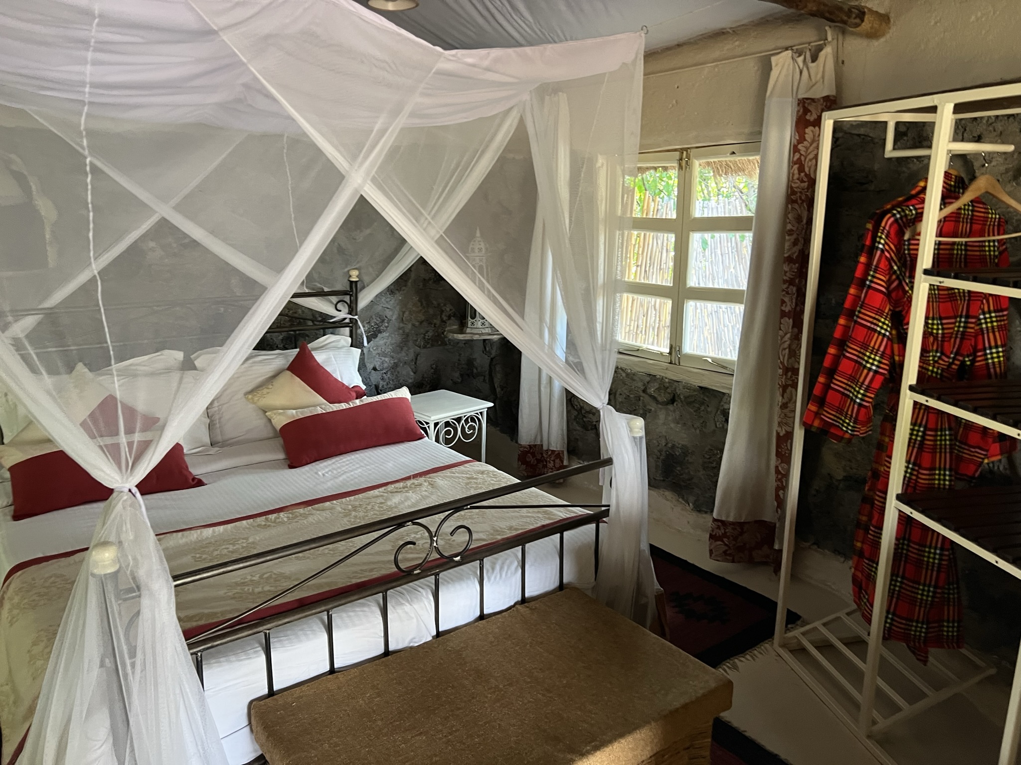 Kenya Trip Part 11 – Lake Nakuru and Mbweha Camp – Empty Nester Miles